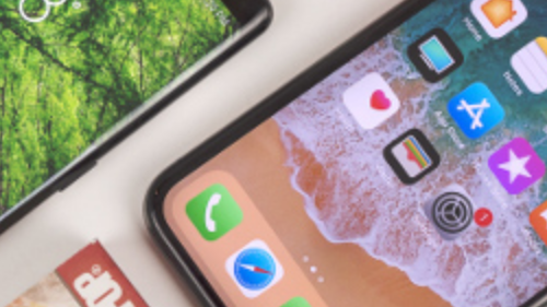 Readers' choice: This is your favorite phone of 2017 - PhoneArena