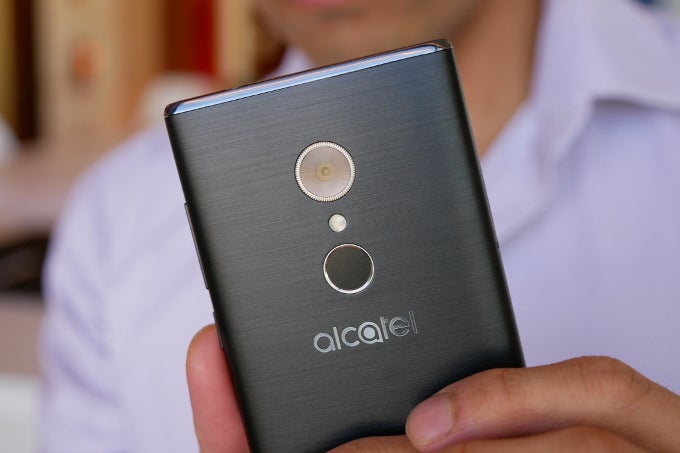 Alcatel 5 Series hands-on | PhoneArena reviews - PhoneArena