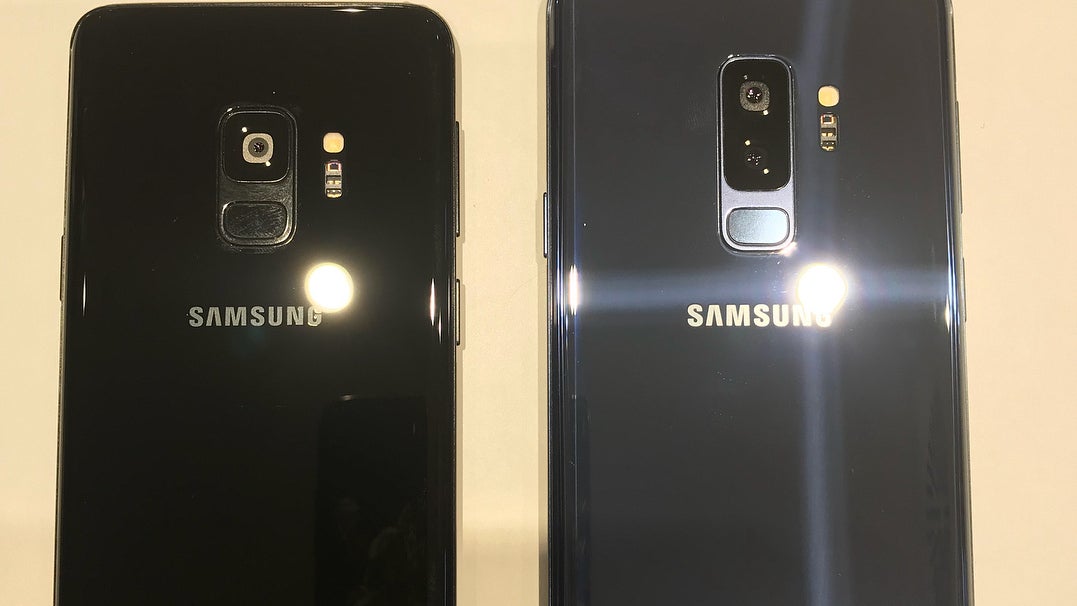 Galaxy S9 and S9+ pose for a photo and video op - PhoneArena