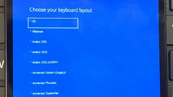 Microsoft Lumia 950 XL boots up with Windows 10 for ARM installed ...