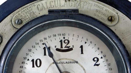 Earliest US phones now on offer in unique Verizon auction - PhoneArena