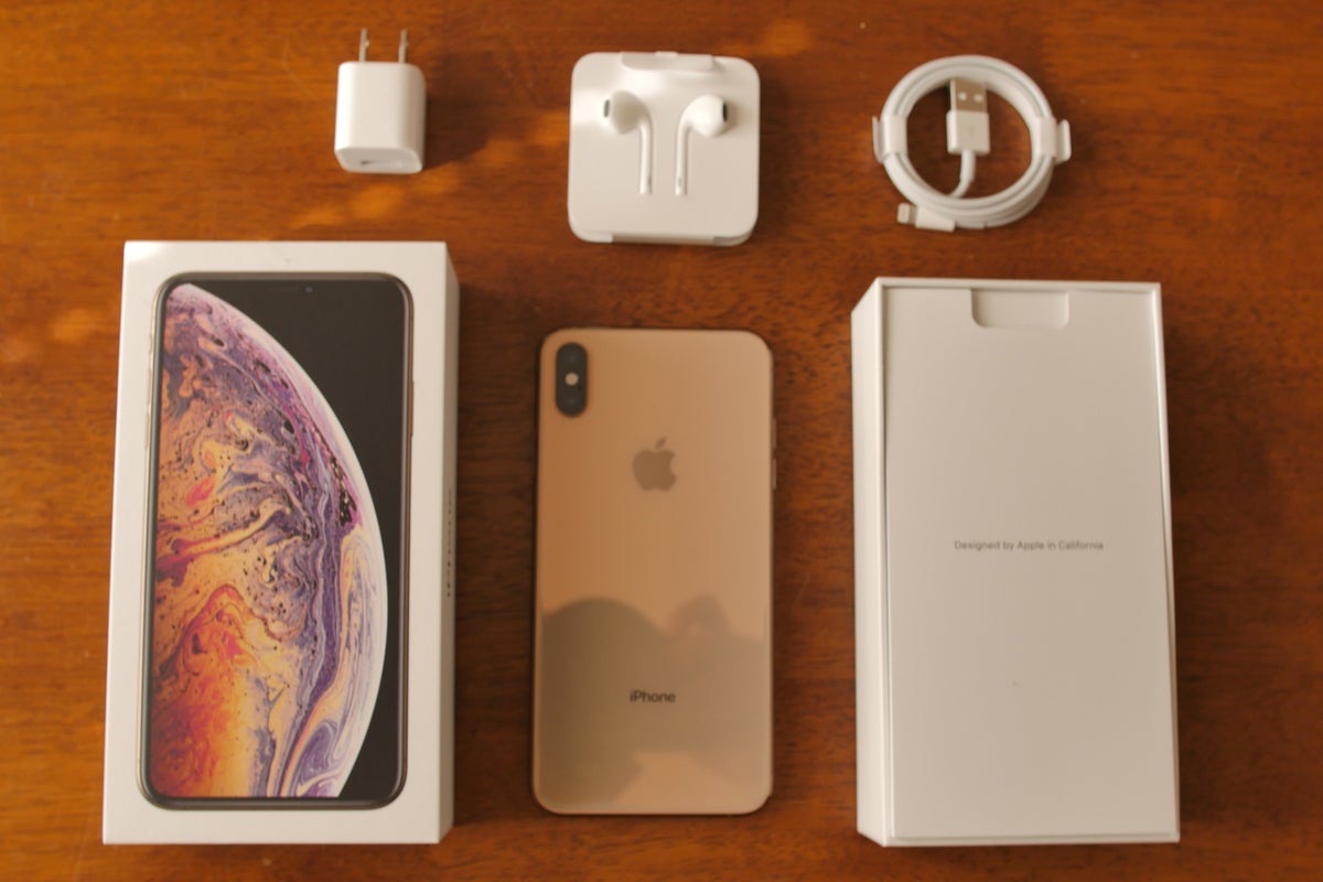 Apple iPhone XS Max: unboxing and first look | PhoneArena reviews ...