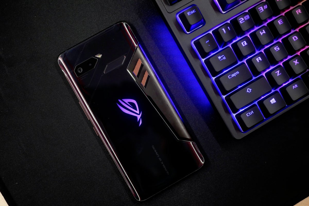 Asus ROG Phone and Accessories Hands-On: More Hardware, More Gaming ...