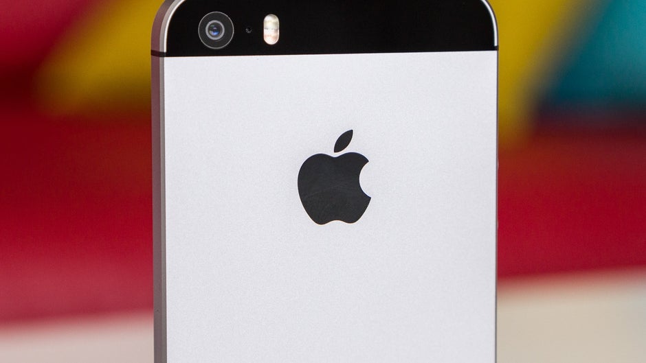 Indian iPhone sales plunged 50% in 2018, proving China's not the only ...