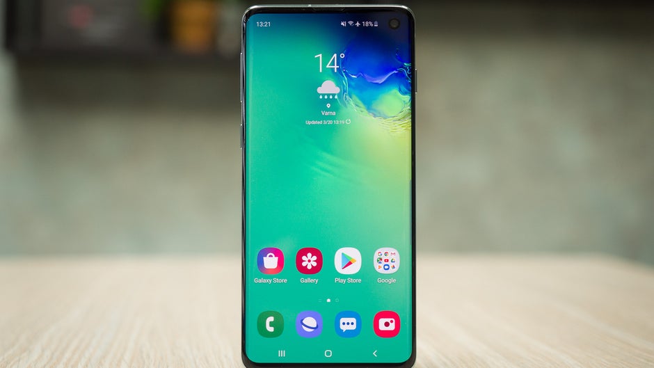 New Samsung flash sale: Save big on the Galaxy S10 512 GB - PhoneArena