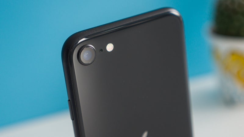 The iPhone & iPad design teams have developed face masks for Apple ...