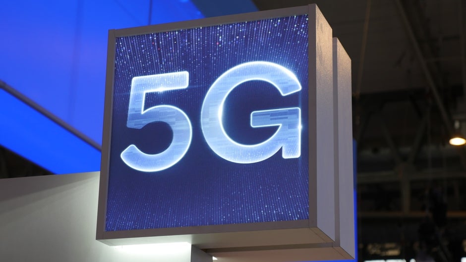 Verizon vs T-Mobile vs AT&T: here's how the three 5G networks compare ...