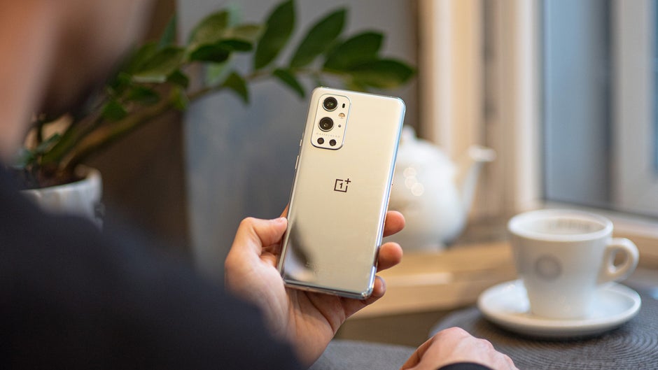 OnePlus commits to 3 years of Android OS upgrades for flagship devices ...