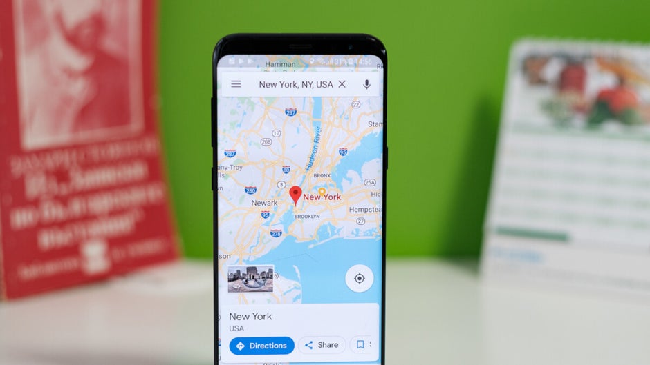 Google Maps widget gets homescreen navigation and Material You with ...