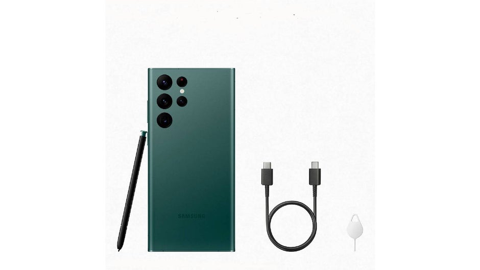 Galaxy S22 Ultra retail box and Tab S8 Ultra spotted in the wild ...