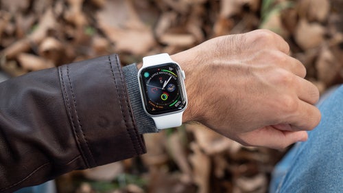 Time for Apple to stop being a control freak? Why the Apple Watch fails ...