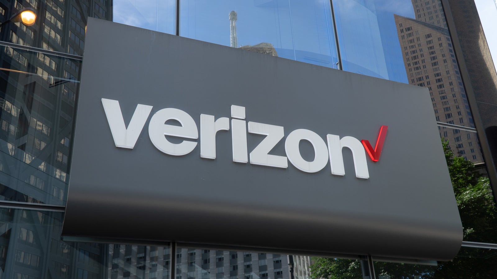 Verizon's 5G Home and LTE plans are now free through the carrier's ...