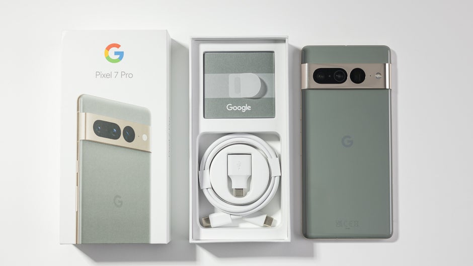 Google's latest ad for the Pixel 7 line shows how it can repair poorly ...