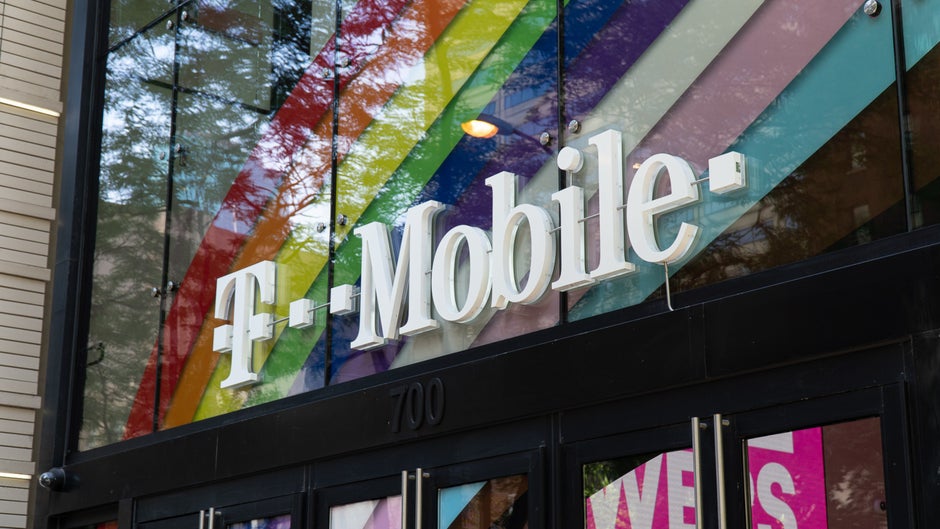 T-Mobile to charge $35 activation fee on nearly all transactions ...