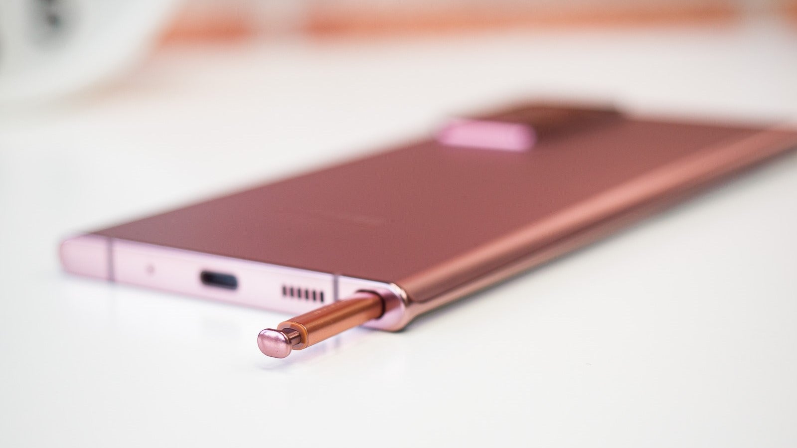 Why get an impostor when you can get Note 20 Ultra with SD slot for ...