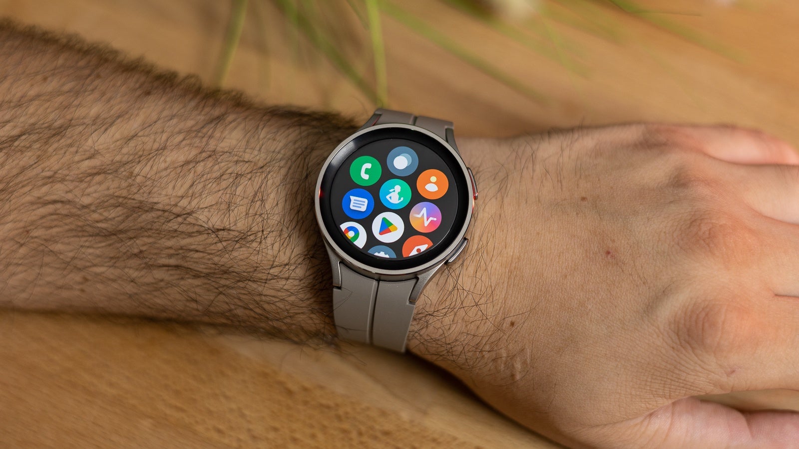 Best Buy has Samsung's premium Galaxy Watch 5 Pro on sale at super-rare ...