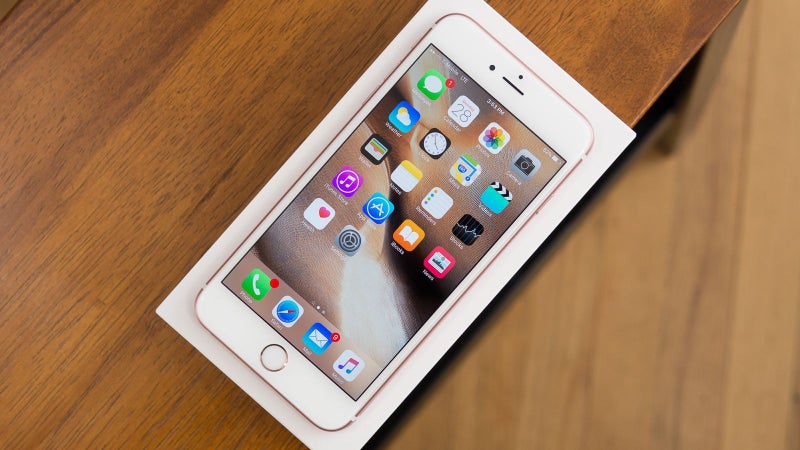 An almost 10-year-old iPhone just got a security update. Yes, really ...