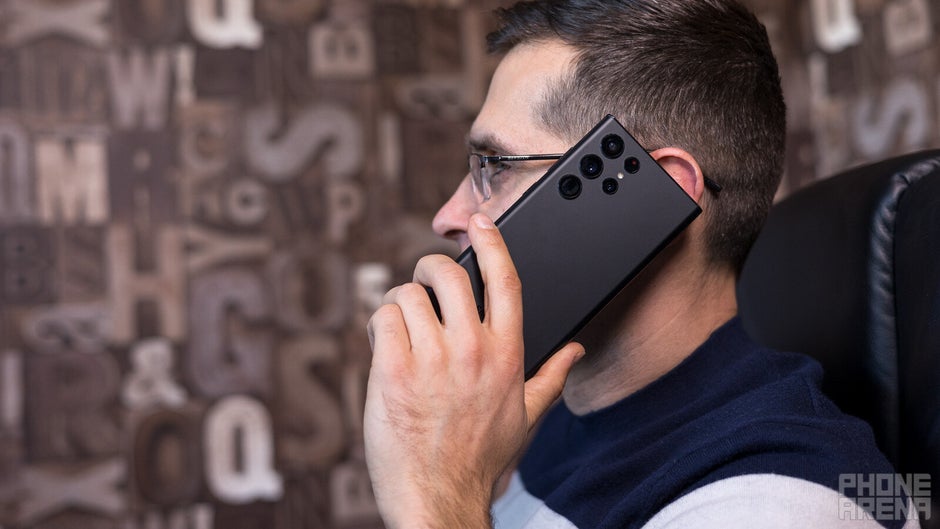 Best Buy discounts the unlocked Galaxy S22 Ultra by $300 with ...