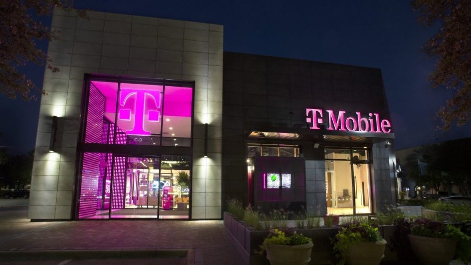 Best Buy might soon stop offering T-Mobile services and end all support ...