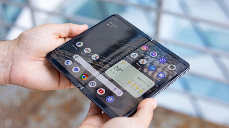 Android 14 QPR1 Beta 1 introduces large screen improvements for Pixel Fold and Pixel Tablet ...