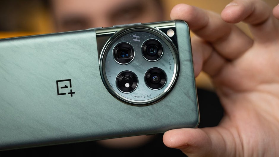 Oppo fans want a "OnePlus 12 Ultra" to be rolled out globally, it ...