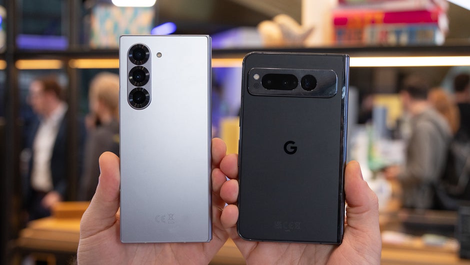 Galaxy Z Fold 6: Size Comparison - PhoneArena