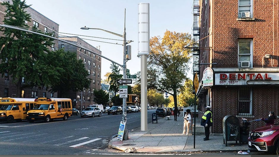 T-Mobile blankets all New Yorkers with fast 5G so the city's Link5G towers were 'pointless ...