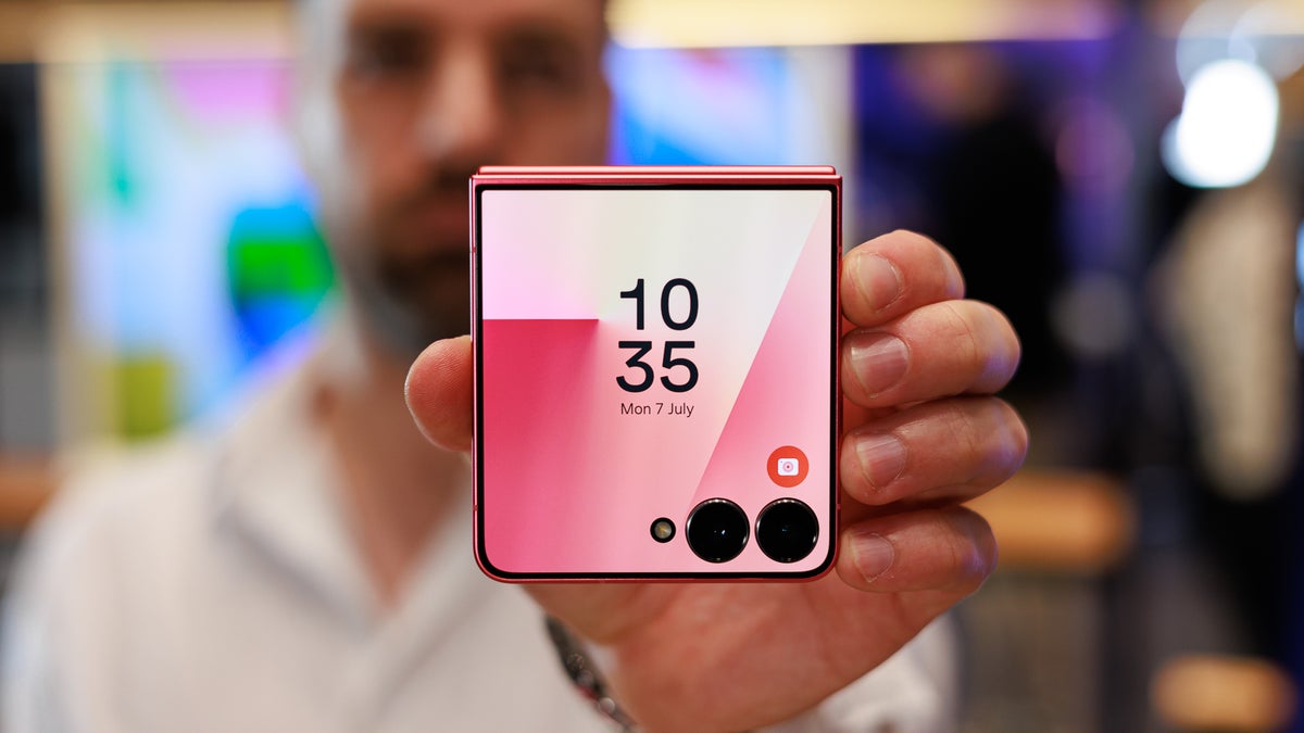 Samsung Galaxy Z Flip 7 Camera Score revealed: The best camera on a ...