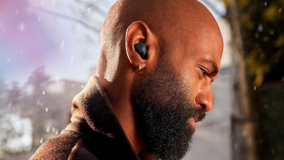 The first-gen Pixel Buds Pro are a jaw-dropping 55% off in this limited ...