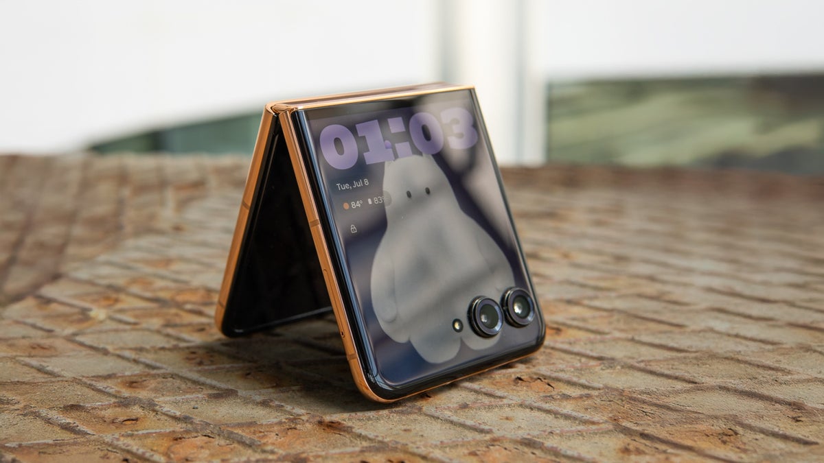 Best Buy eclipses Amazon with exceptional pre-Prime Day Motorola Razr+ ...