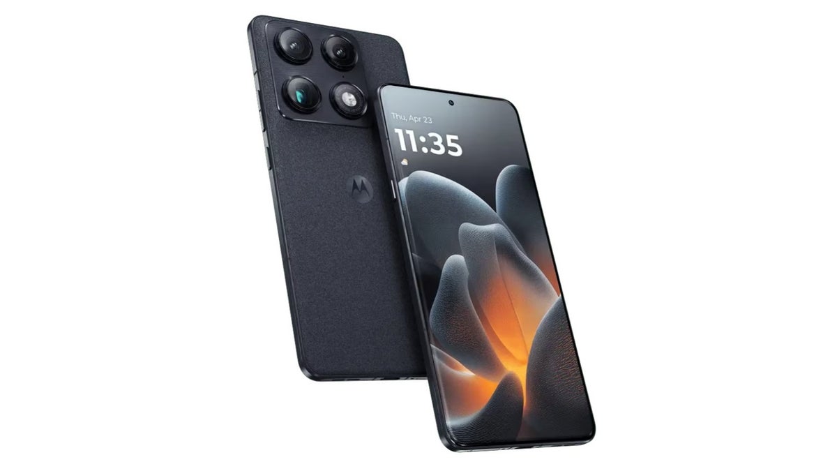Motorola is back in the non-foldable flagship game with the luxurious ...