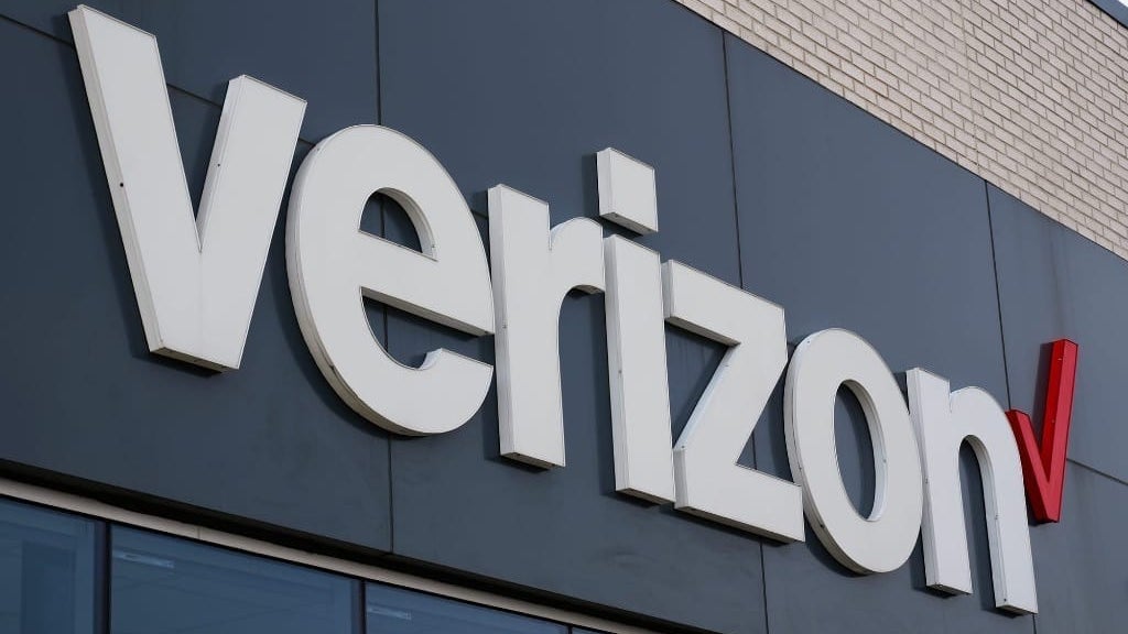 Verizon customers impacted by outage warned against new threat - PhoneArena