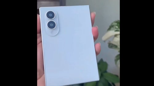 Apple iPhone 17 Pro vs Google Pixel 10 Pro Fold - specs comparison ...