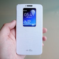 LG G2 QuickWindow case Hands-on - PhoneArena