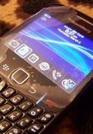 BlackBerry Gemini 8520 features new optical trackball for navigation ...