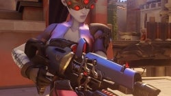 This free app lets you play Overwatch on your Android, Apple, or ...