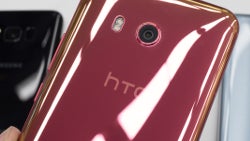 Shiny or matte – how do you prefer the glass on a phone's back ...