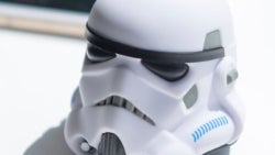 Incredibly lifelike Stormtrooper helmet mini portable speaker plays ...