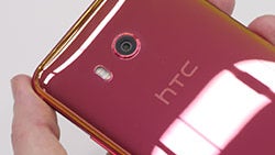 Stunning solar red HTC U11 finally coming to the US - PhoneArena
