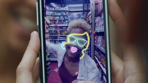 Facebook Camera updated with support for GIFs and new option to go live ...