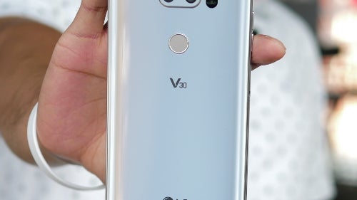 LG V30 is the first phone to support T-Mobile's new 600Mhz LTE band for rural areas - PhoneArena