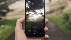 Friends and family code drops the price of the Essential Phone to $299 ...