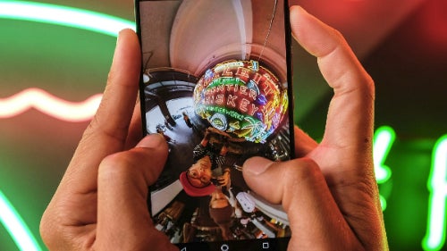 Essential updates its 360 Camera module with Facebook Live 360 ...