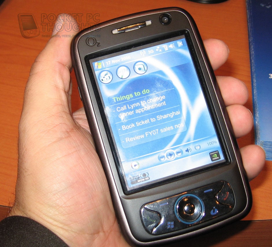 XDA Flame and XDA Apollo - couple of new PPC from Quanta - PhoneArena