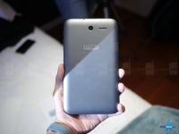 Alcatel OneTouch Pixi 7 hands-on: Android tablet on the cheap - PhoneArena