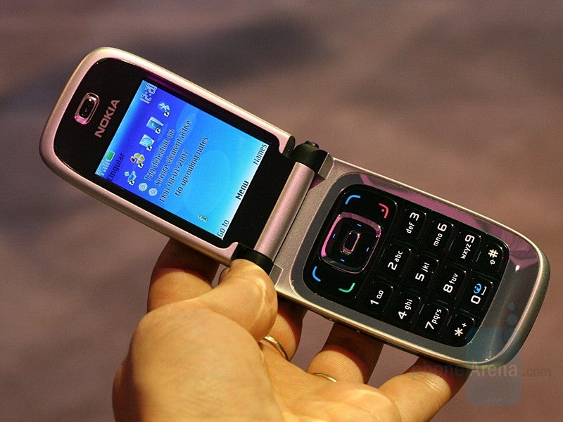 CES 2007: Live Report - PhoneArena