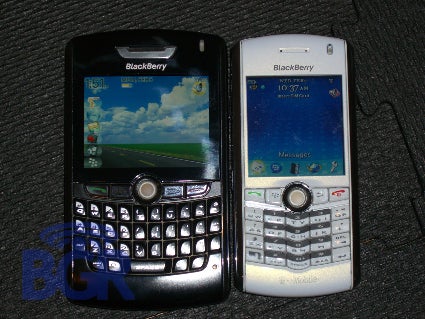 Blackberry 8800 Live Pictures - PhoneArena