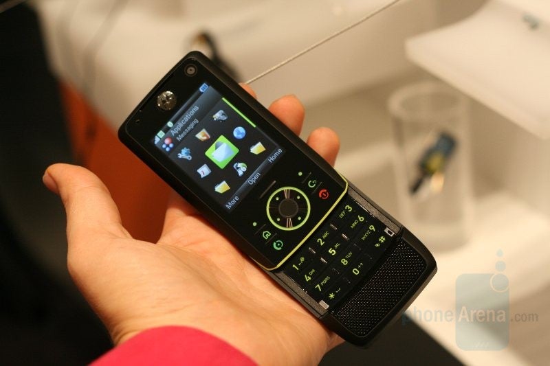 Motorola KRZR K3 and RIZR Z8 HSDPA phones announced - PhoneArena