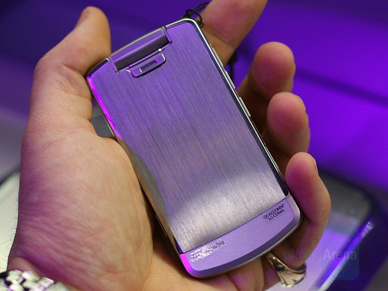 LG VX8700 will be available tomorrow - PhoneArena