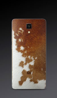 Check out Xiaomi Mi 4's swappable back covers here - PhoneArena